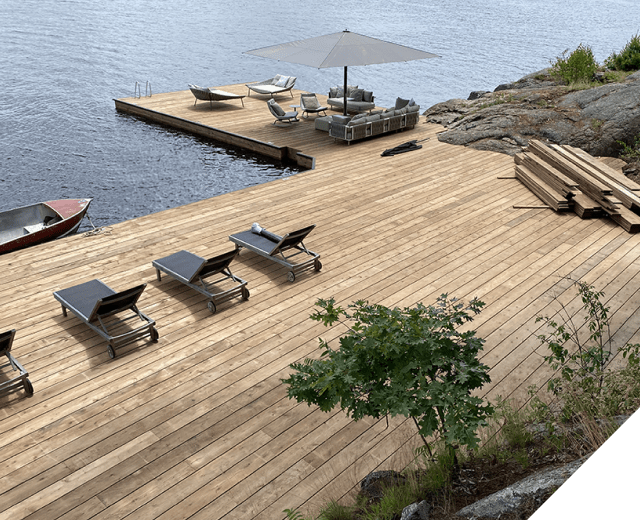 Muskoka General Contracting | Crib Docks, Decks, and Barging